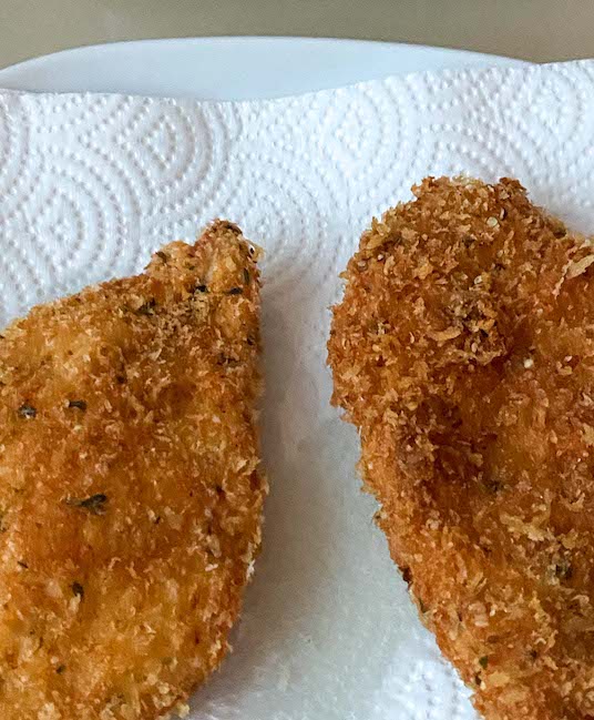 Crispy Chicken Parmesan (Chicken Parmigiana) | Italian Kitchen Confessions