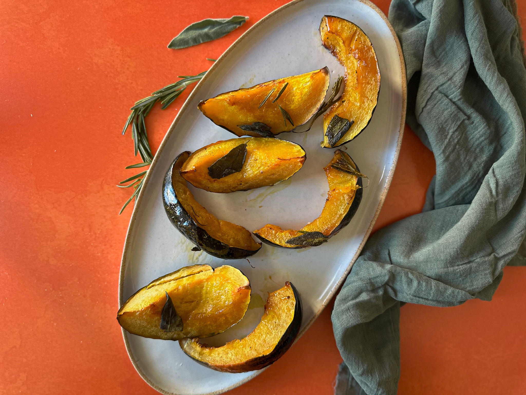 Perfect Roasted Acorn Squash Recipe With Maple Syrup Sage Italian